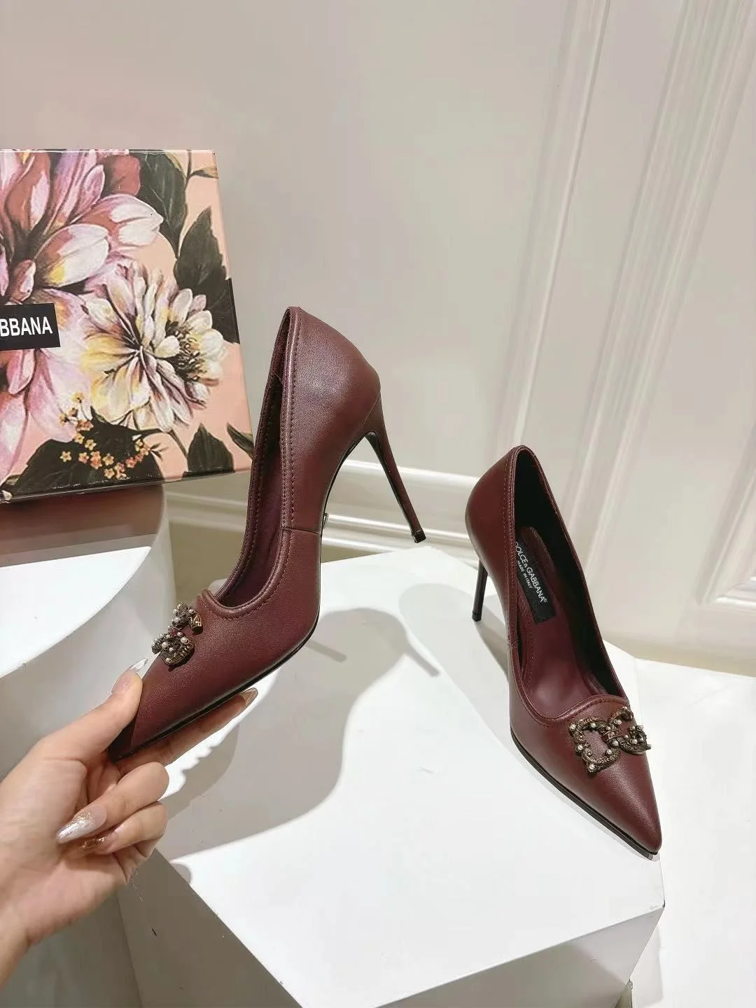 Inexpensive Dolce Gabbana Heeled Shoes