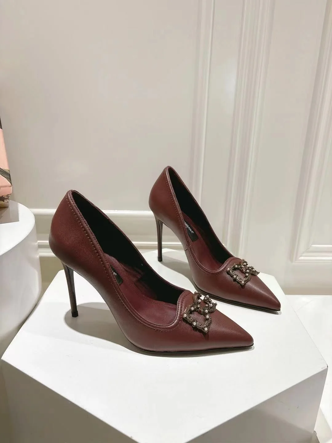 Inexpensive Dolce Gabbana Heeled Shoes