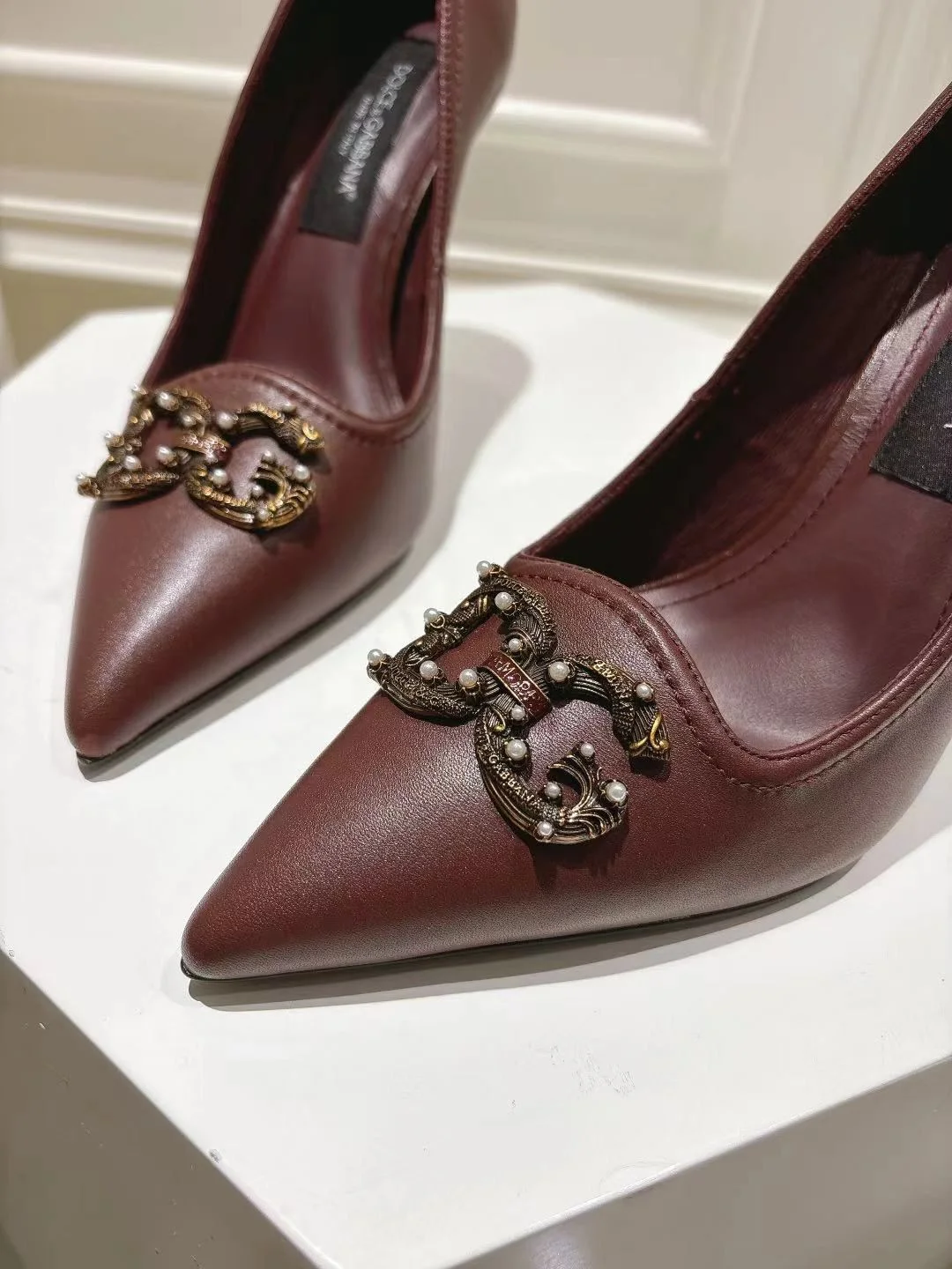Inexpensive Dolce Gabbana Heeled Shoes