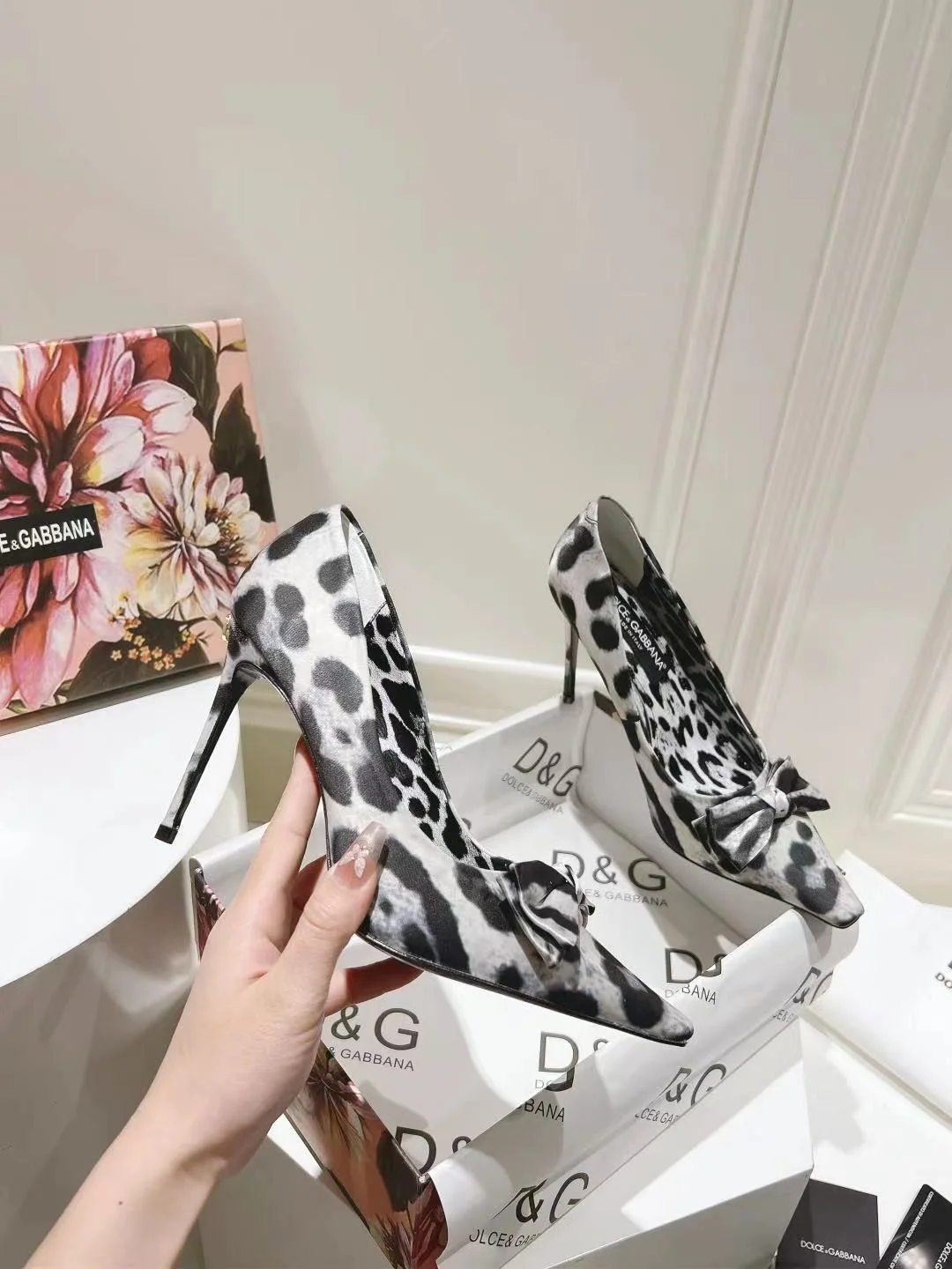 Low-cost Dolce Gabbana Heeled Shoes