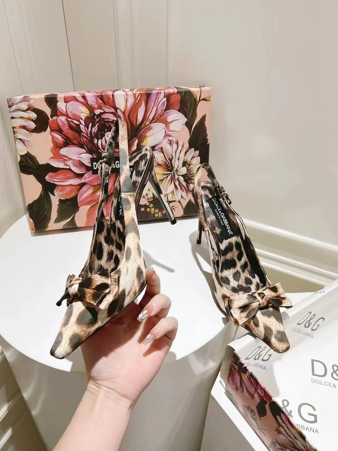 Affordable Dolce Gabbana Heeled Shoes