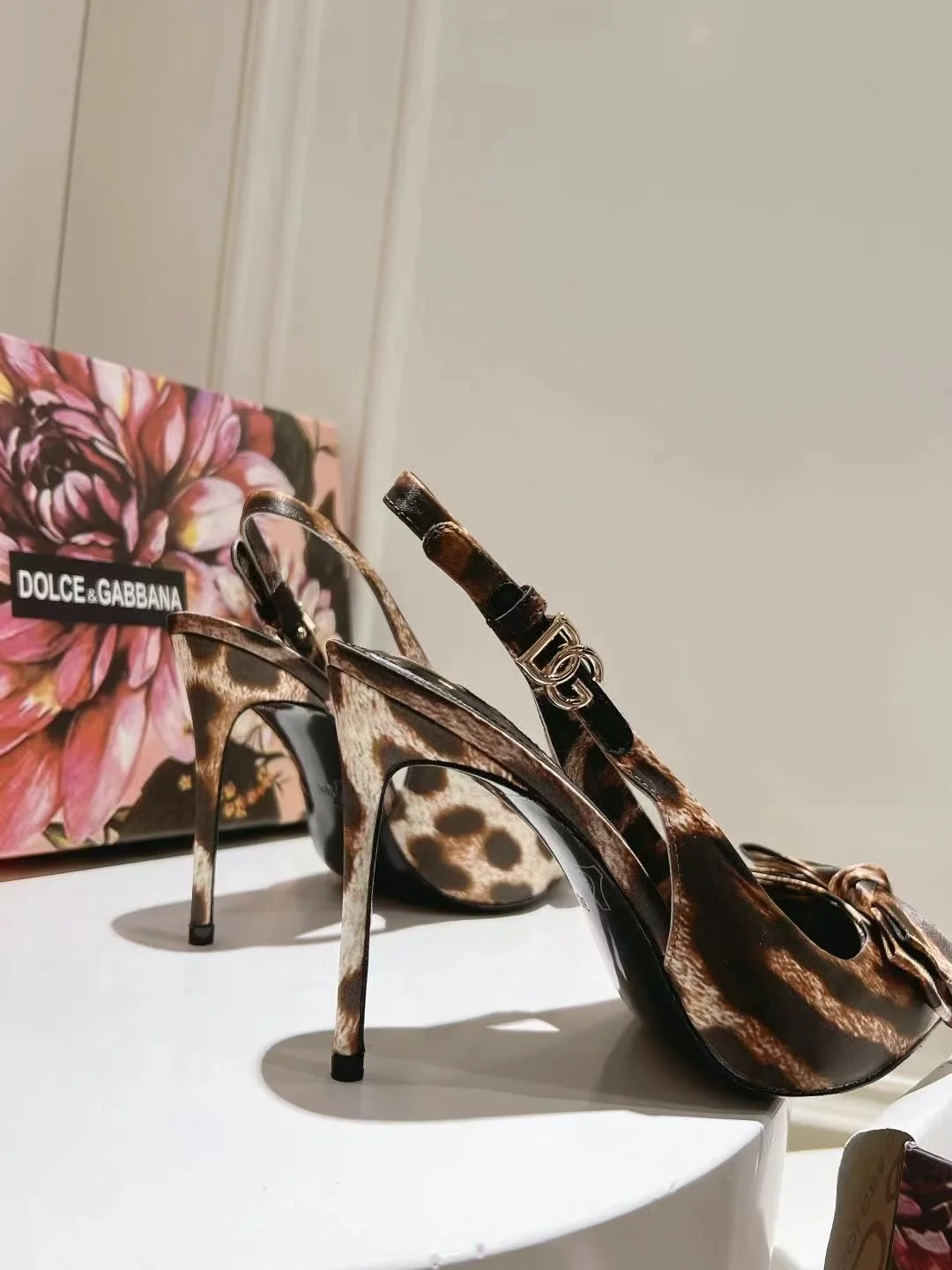 Affordable Dolce Gabbana Heeled Shoes