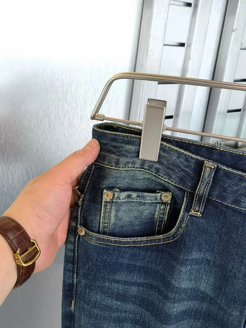 Low-cost Dolce Gabbana Jeans