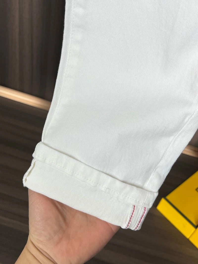 Low-cost Dolce Gabbana Jeans