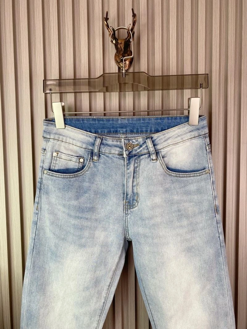 Low-cost Dolce Gabbana Jeans