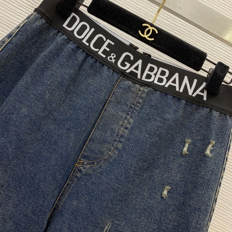 Top match Dolce Gabbana Jeans