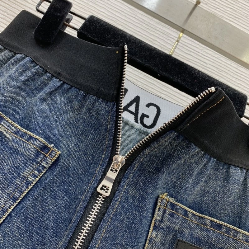 Top match Dolce Gabbana Jeans