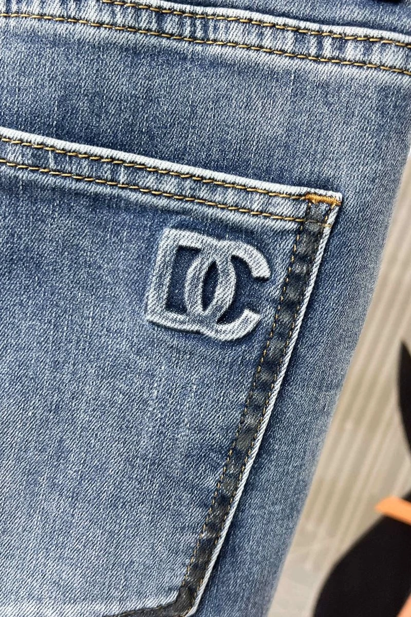 Value-priced Dolce Gabbana Jeans