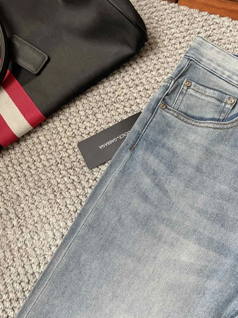 Low-cost Dolce Gabbana Jeans