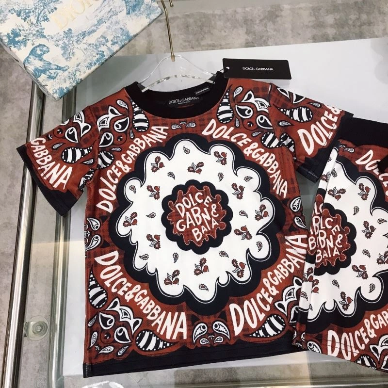 Accurate model Dolce Gabbana Kids