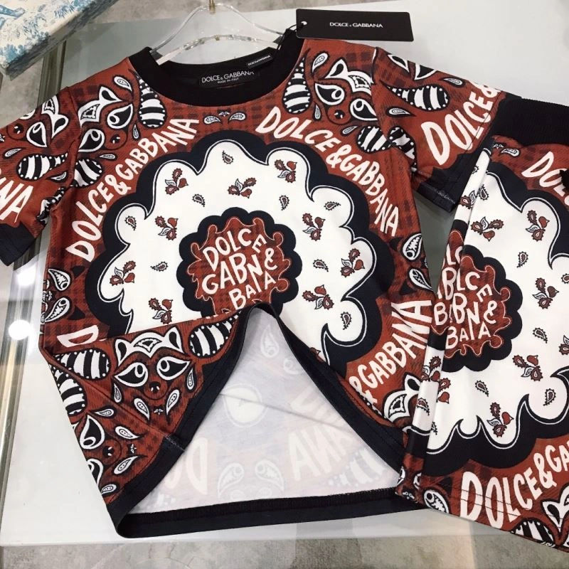 Accurate model Dolce Gabbana Kids