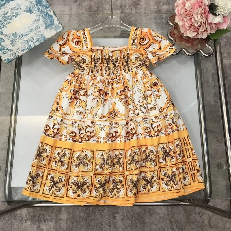 Accurate model Dolce Gabbana Kids
