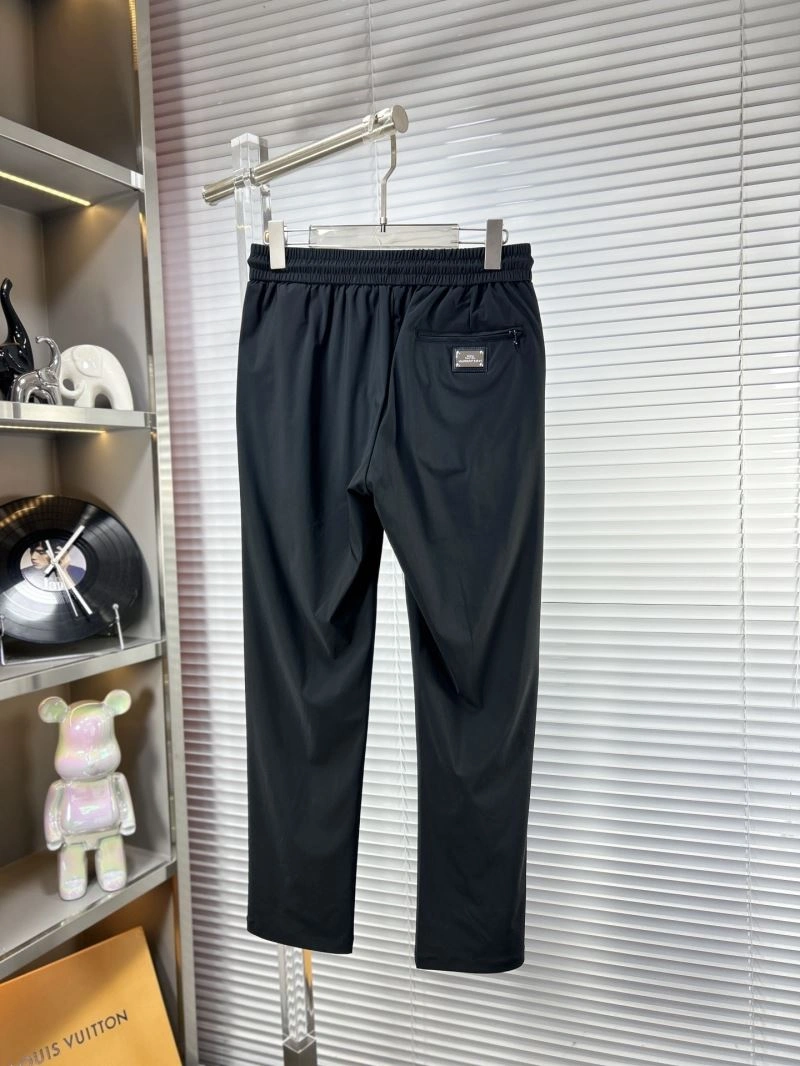 Accurate model Dolce Gabbana Long Pants