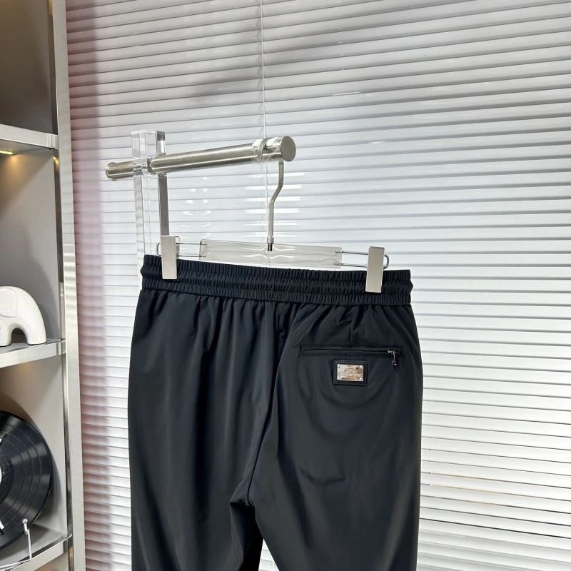 Accurate model Dolce Gabbana Long Pants