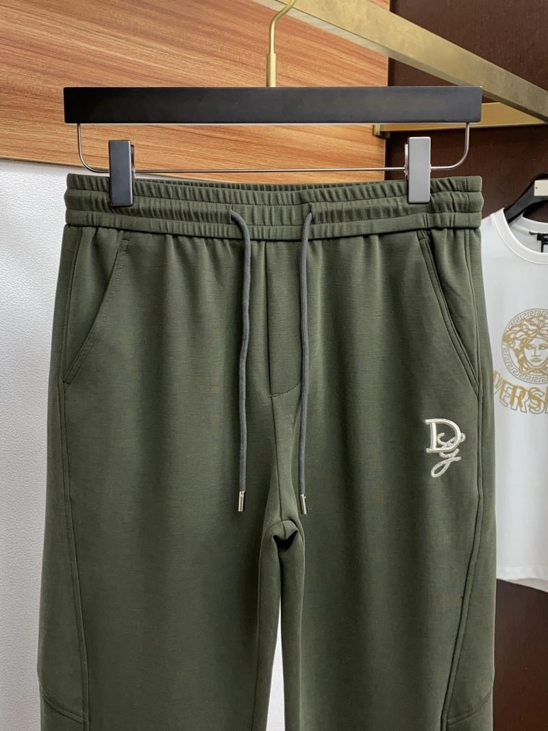 Accurate model Dolce Gabbana Long Pants