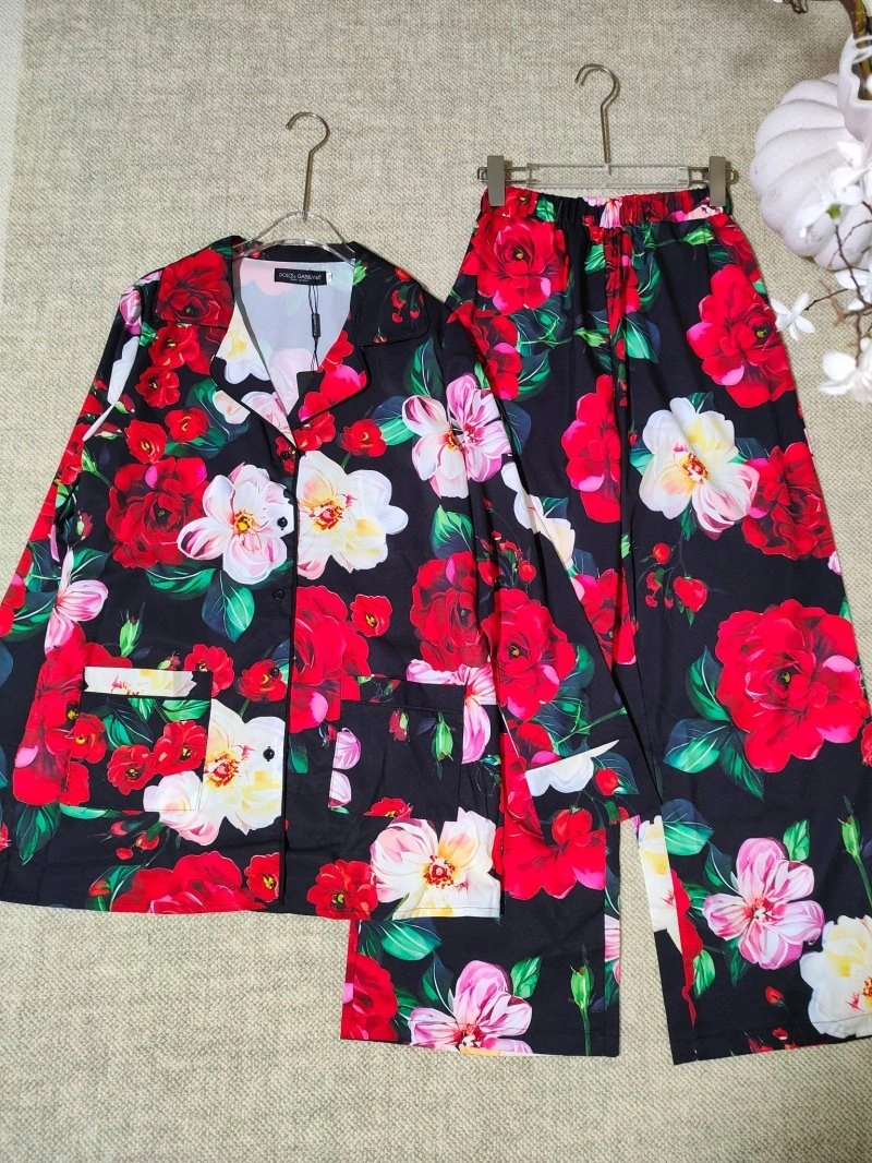 High accuracy Dolce Gabbana Long Suits
