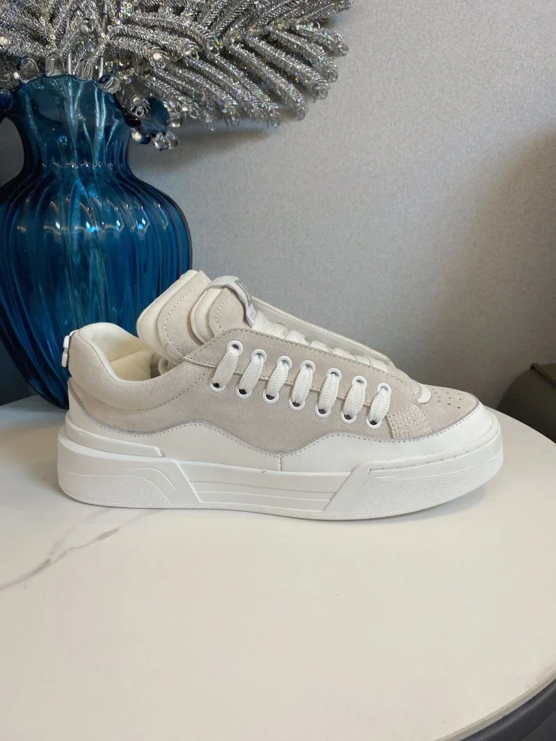 Top mirror Dolce Gabbana Low Shoes