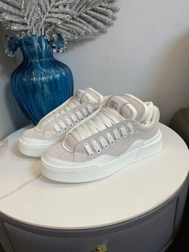 Top mirror Dolce Gabbana Low Shoes