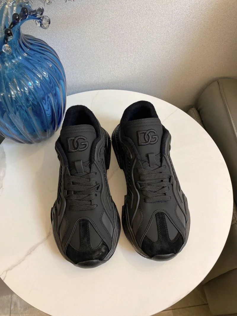 Value-priced Dolce Gabbana Low Shoes