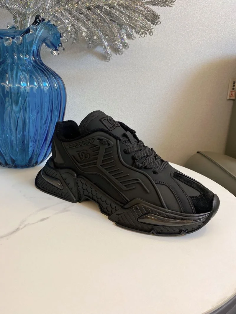 Value-priced Dolce Gabbana Low Shoes