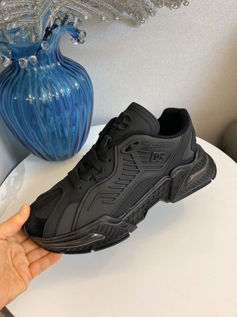 Value-priced Dolce Gabbana Low Shoes