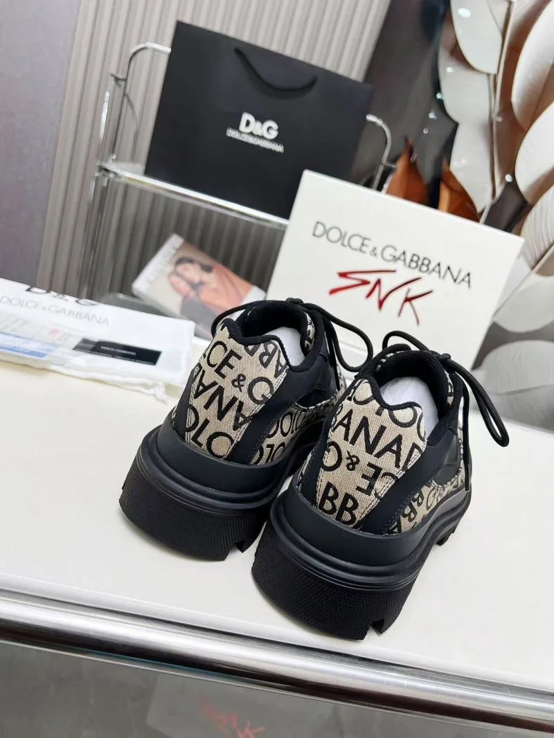 Brand-authenticated Dolce Gabbana Low Shoes