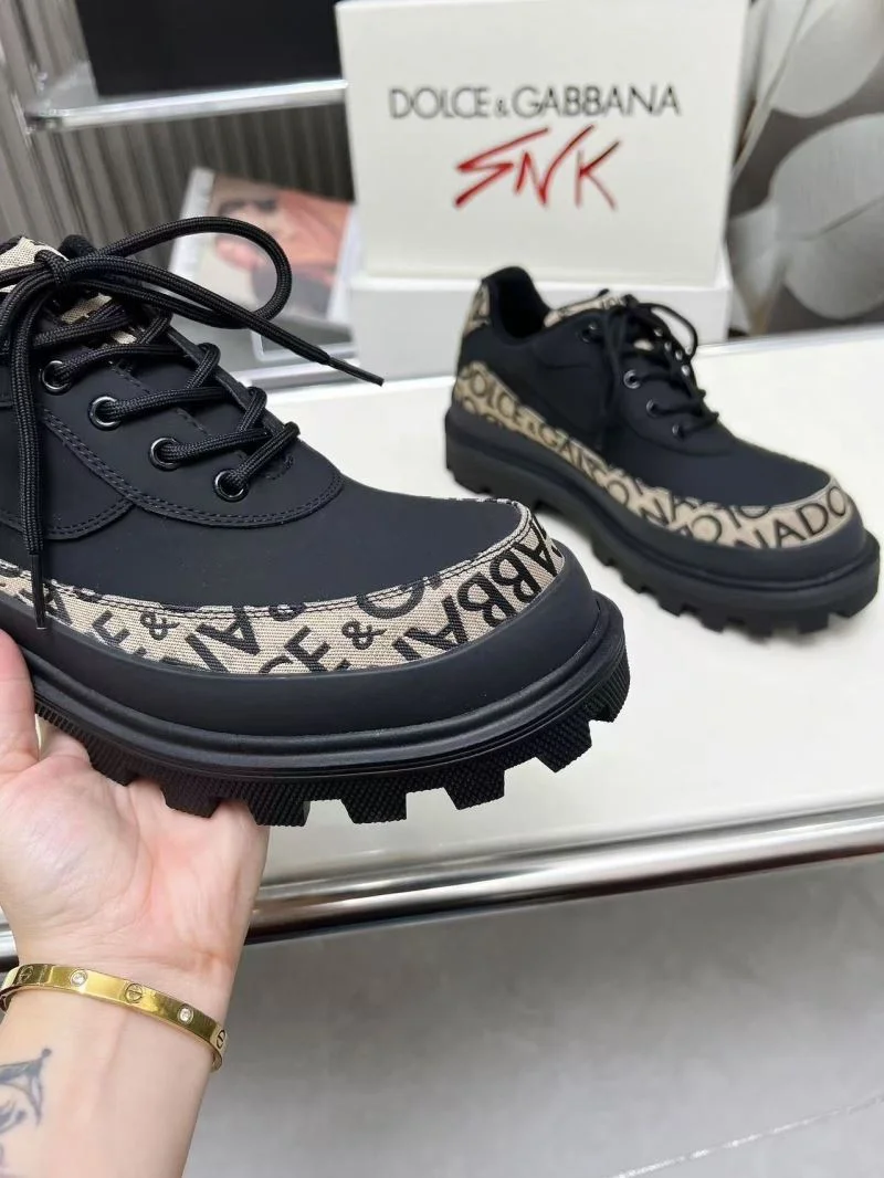 Brand-authenticated Dolce Gabbana Low Shoes
