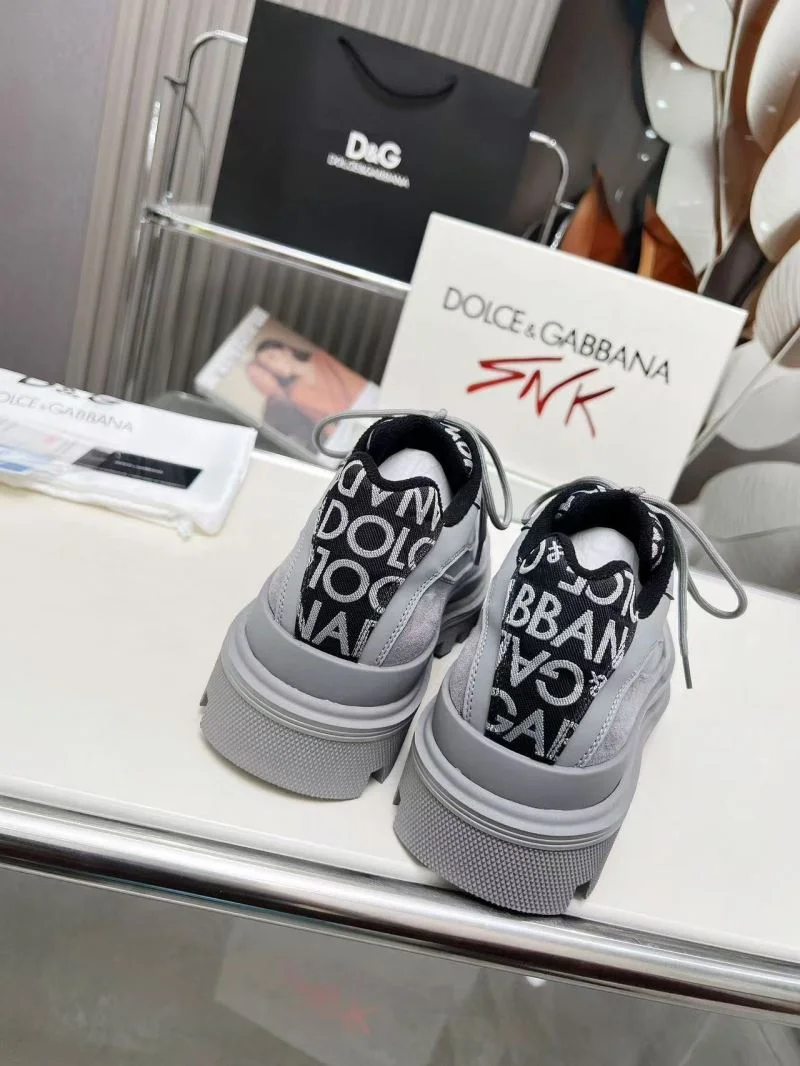 Indistinguishable Dolce Gabbana Low Shoes