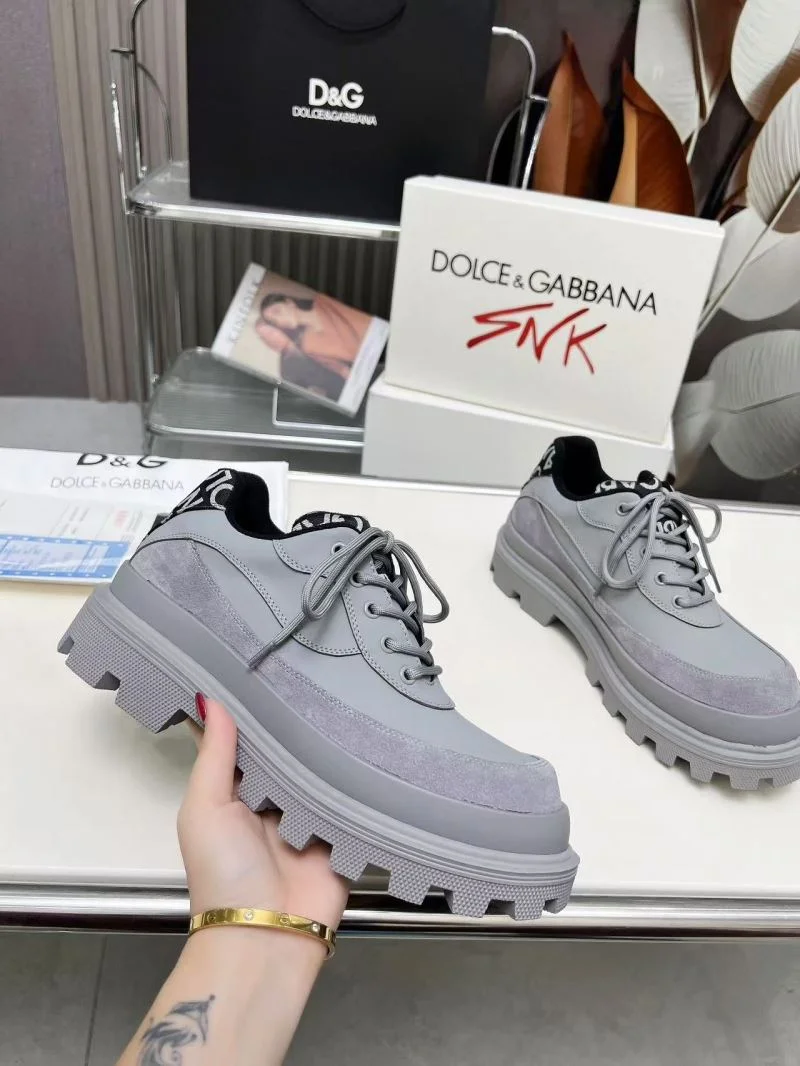 Indistinguishable Dolce Gabbana Low Shoes