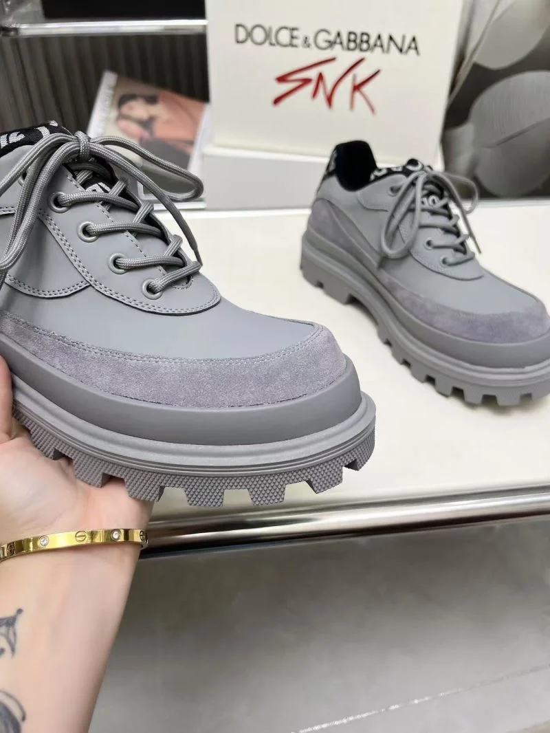 Indistinguishable Dolce Gabbana Low Shoes