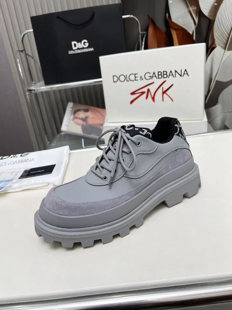 Indistinguishable Dolce Gabbana Low Shoes