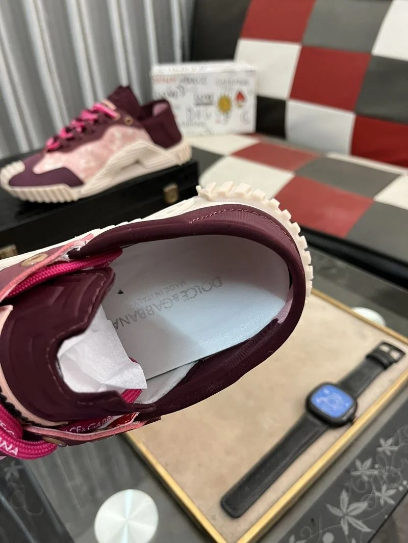 Value-priced Dolce Gabbana Low Shoes
