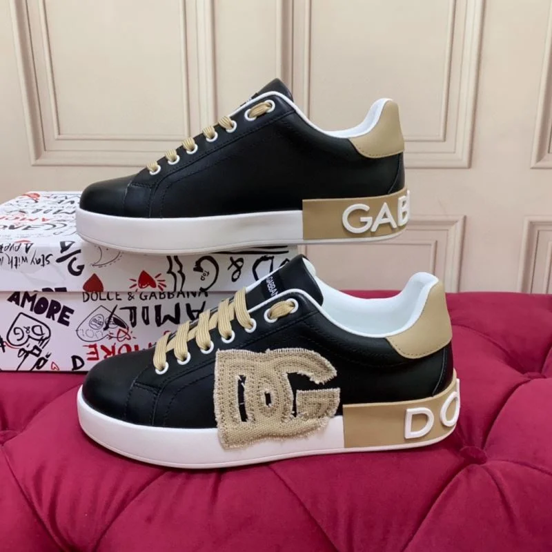 Bargain Dolce Gabbana Low Shoes