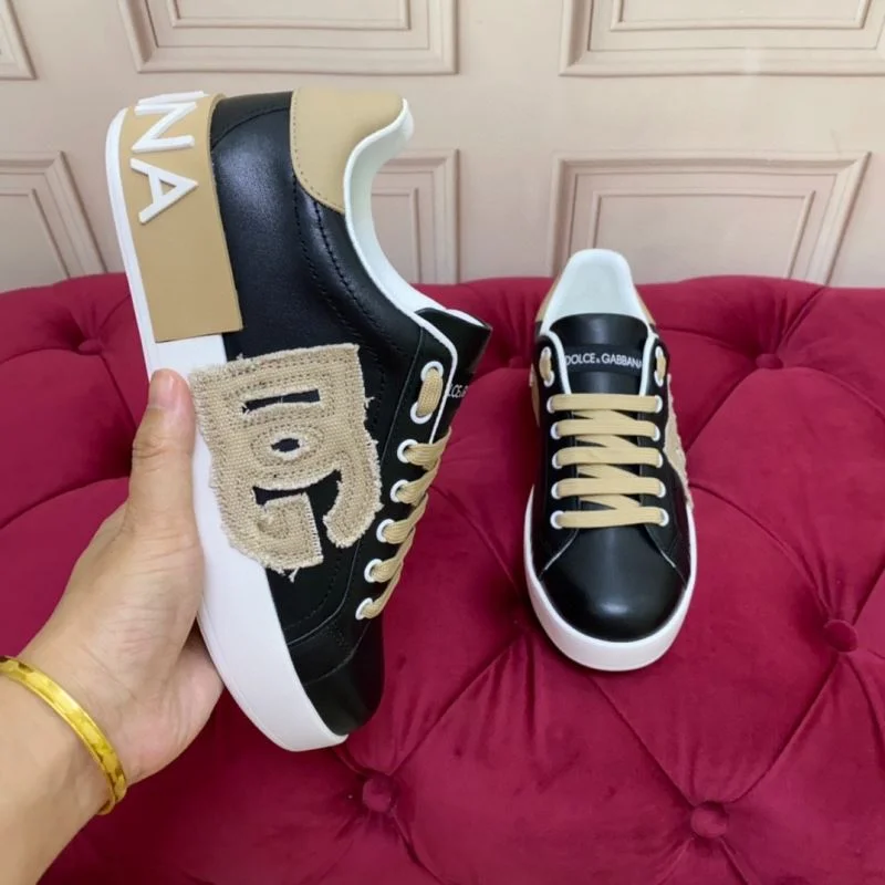 Bargain Dolce Gabbana Low Shoes