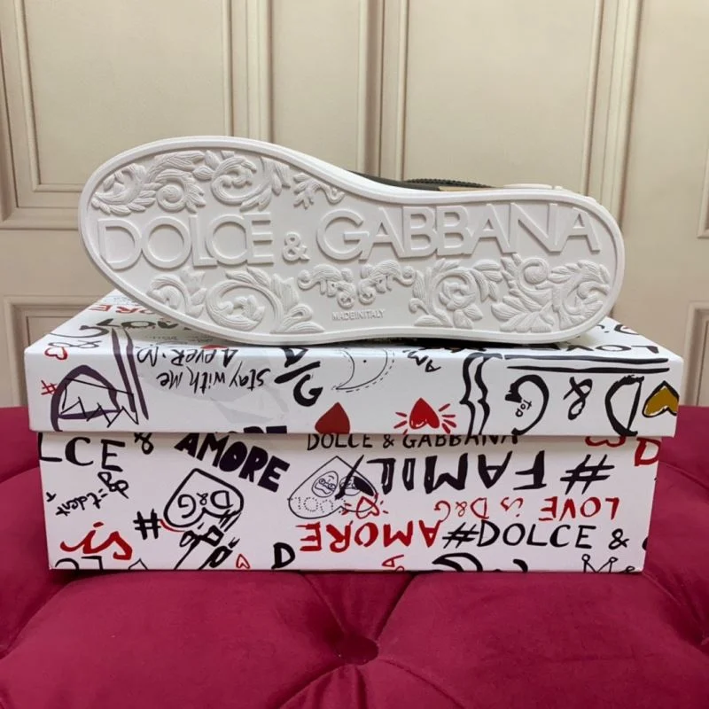 Bargain Dolce Gabbana Low Shoes