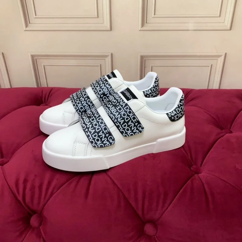 Value-priced Dolce Gabbana Low Shoes