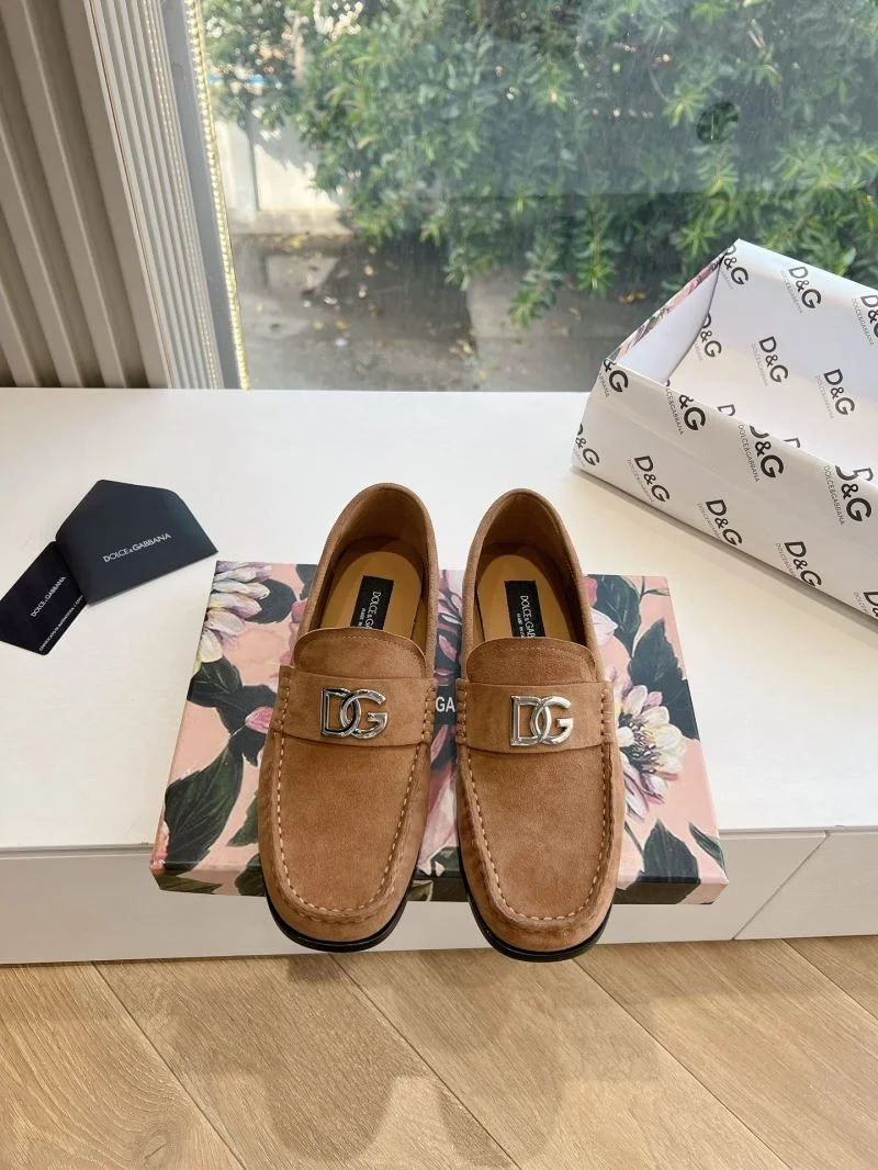 Indistinguishable Dolce Gabbana Low Shoes