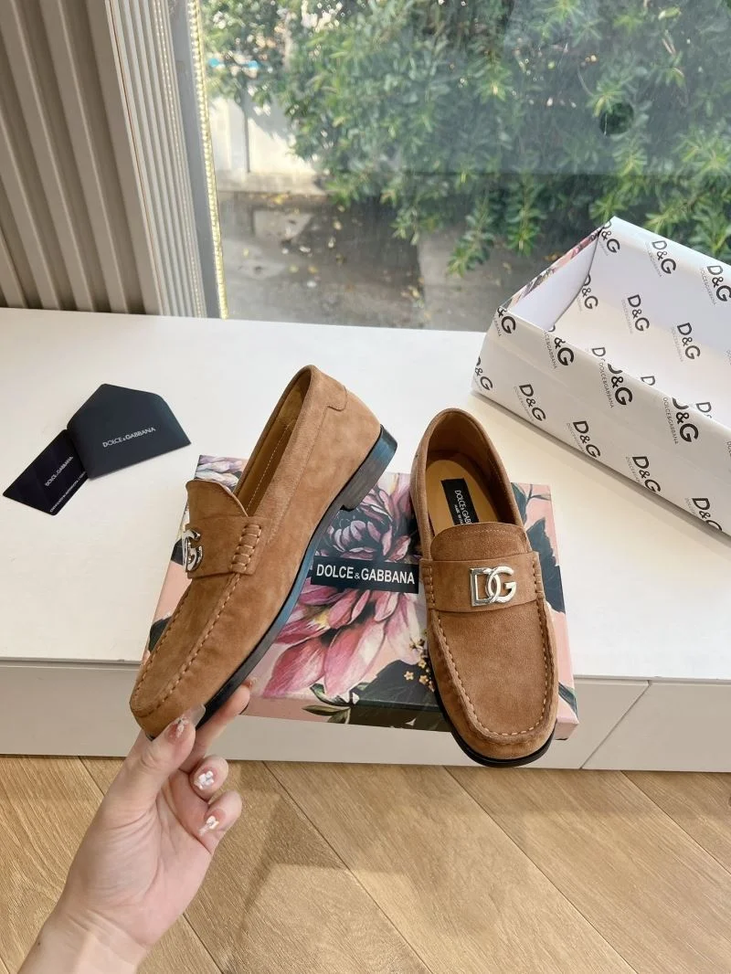 Indistinguishable Dolce Gabbana Low Shoes