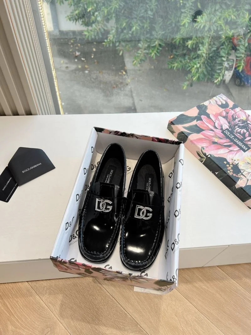 Budget-friendly Dolce Gabbana Low Shoes