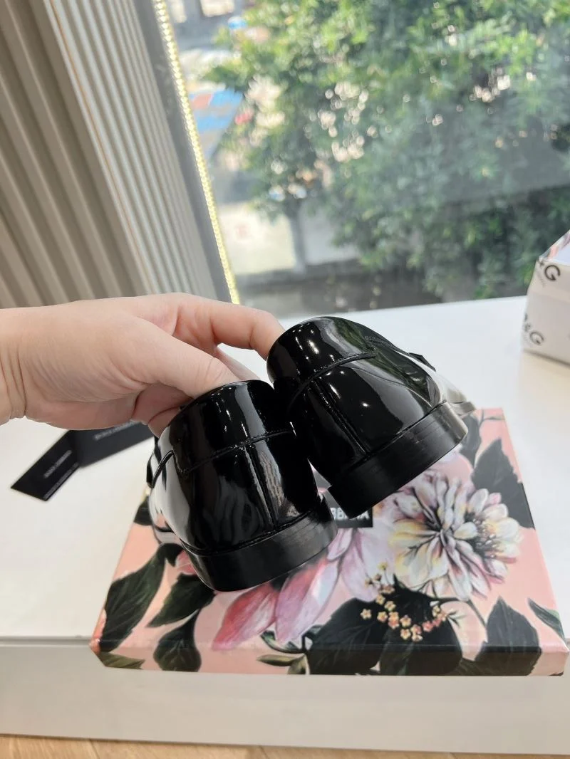 Budget-friendly Dolce Gabbana Low Shoes