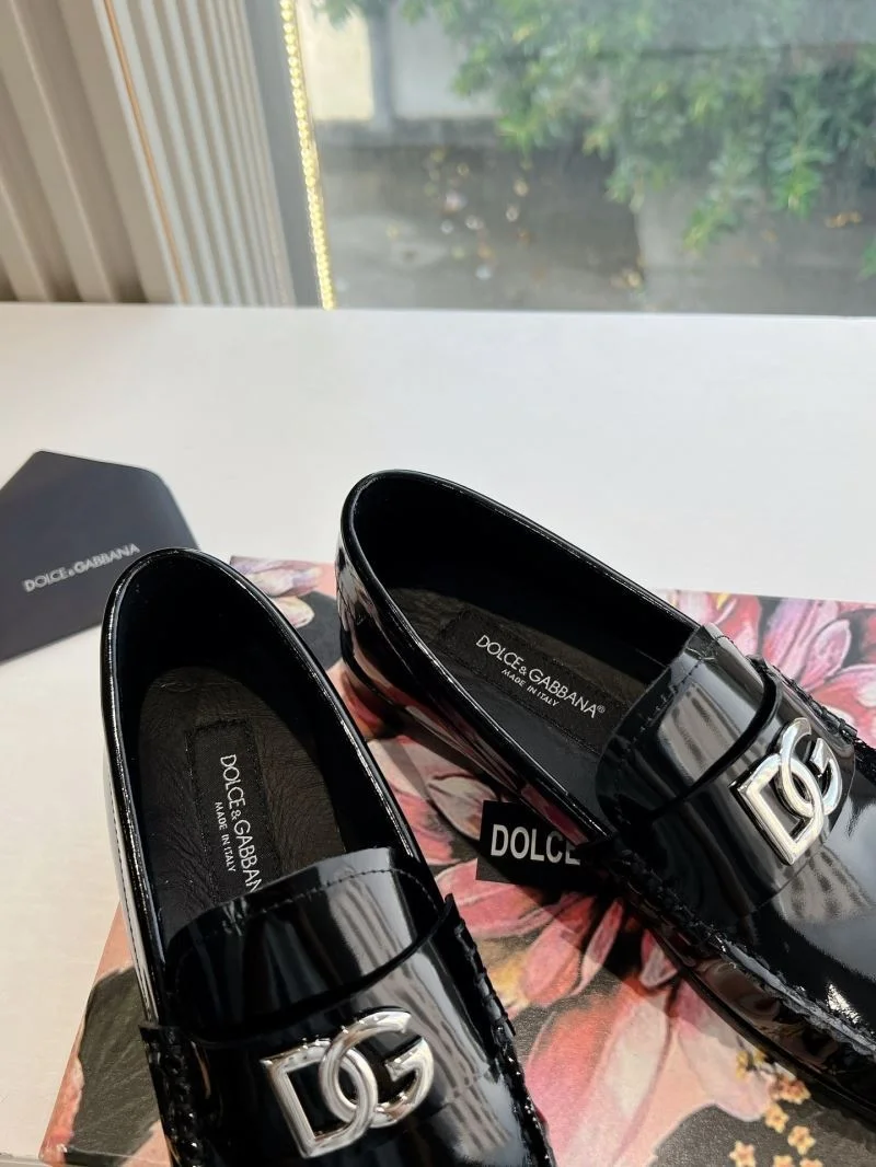 Budget-friendly Dolce Gabbana Low Shoes