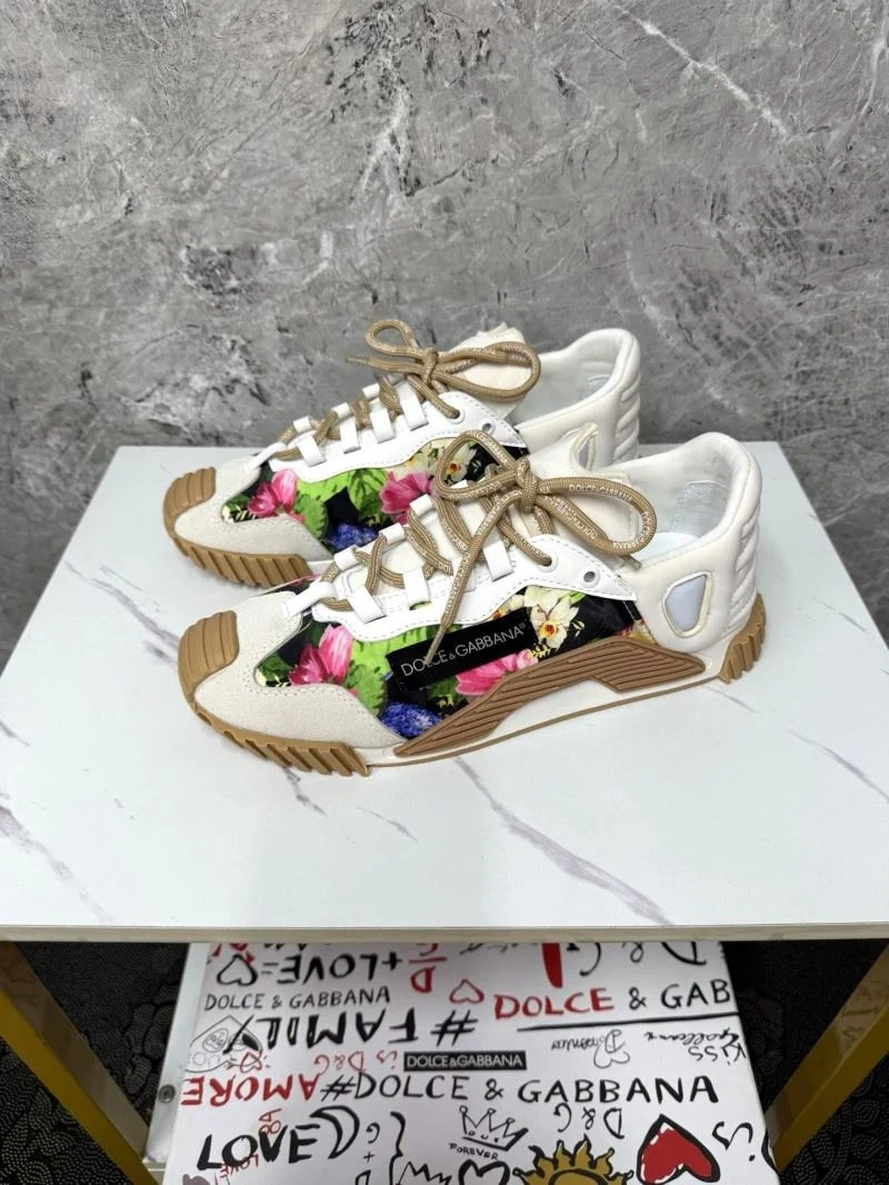 Dolce Gabbana Low Shoes