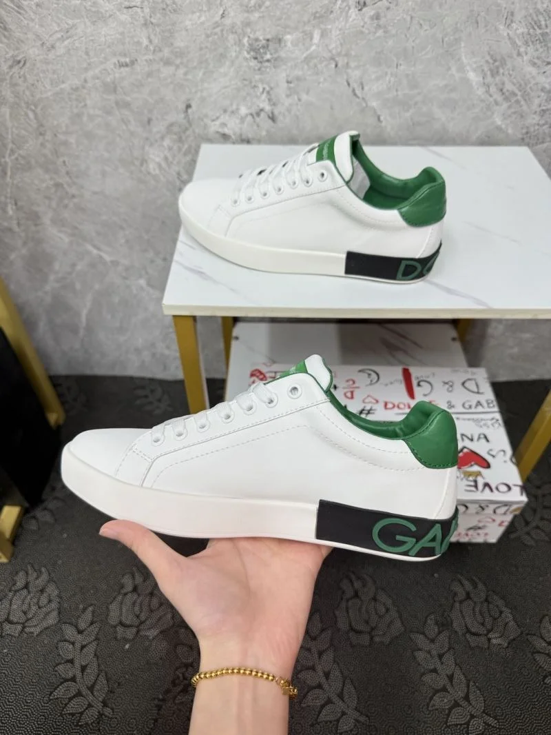 Bargain Dolce Gabbana Low Shoes