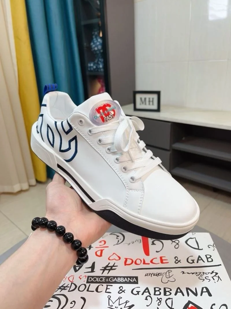 Top mirror Dolce Gabbana Low Shoes