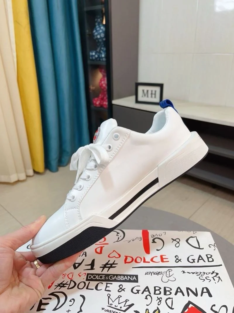 Top mirror Dolce Gabbana Low Shoes
