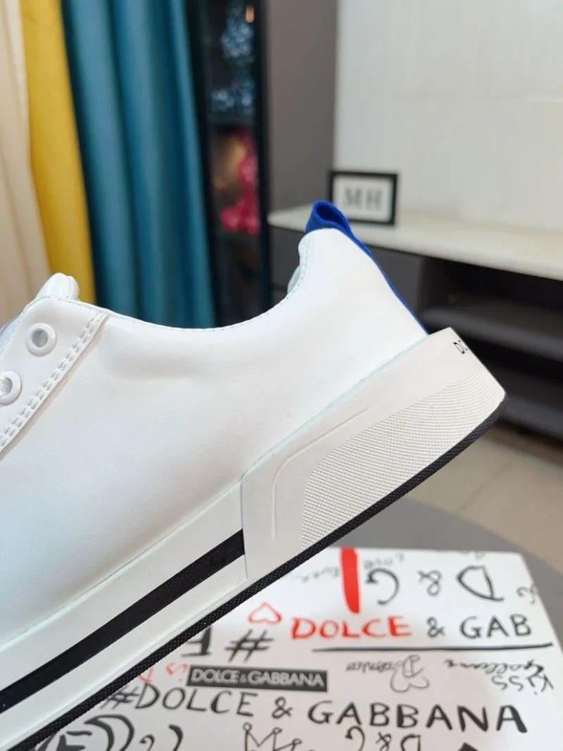 Top mirror Dolce Gabbana Low Shoes