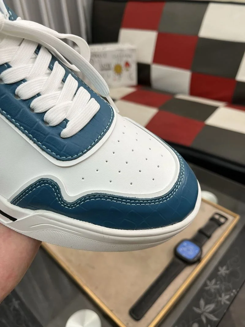 Bargain Dolce Gabbana Low Shoes