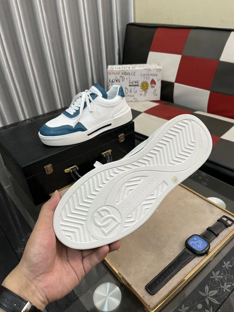 Bargain Dolce Gabbana Low Shoes