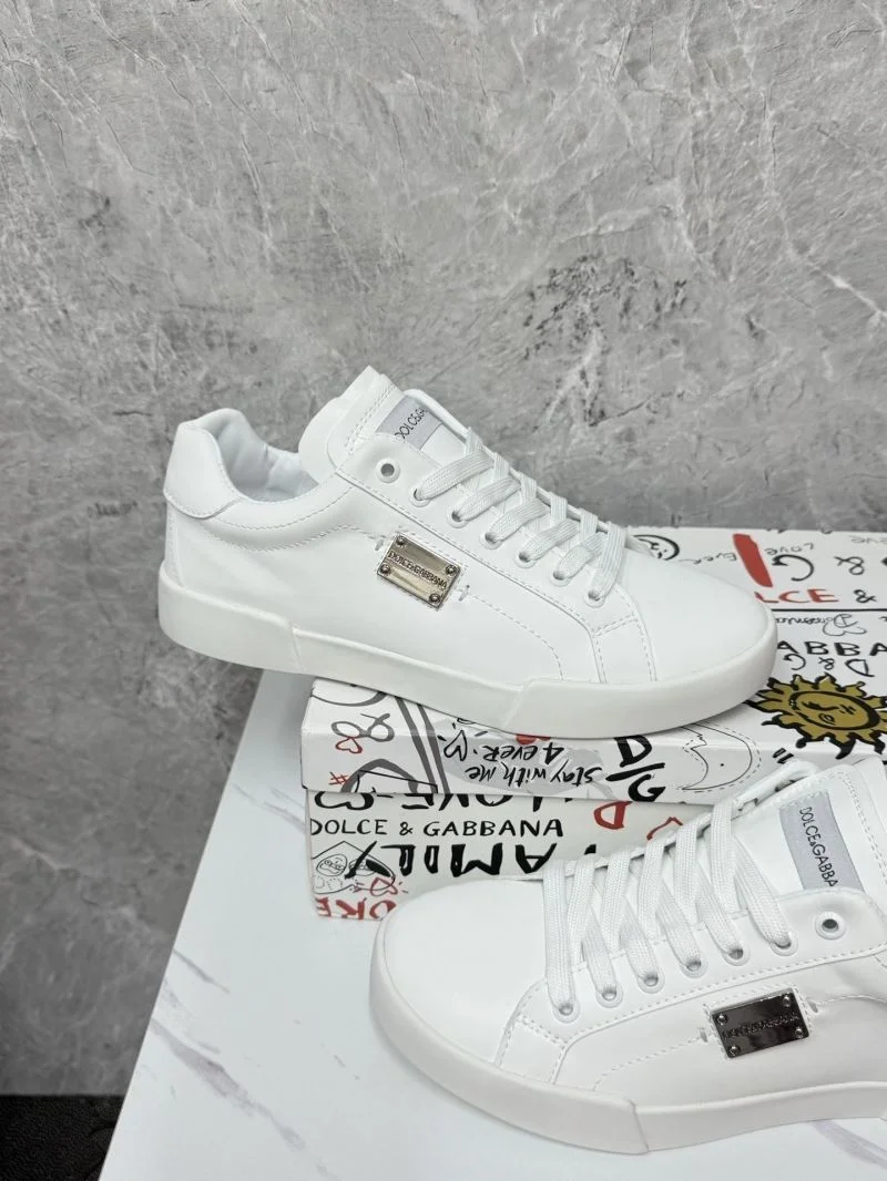 Bargain Dolce Gabbana Low Shoes