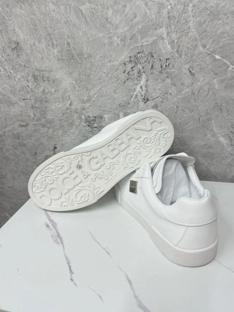 Bargain Dolce Gabbana Low Shoes